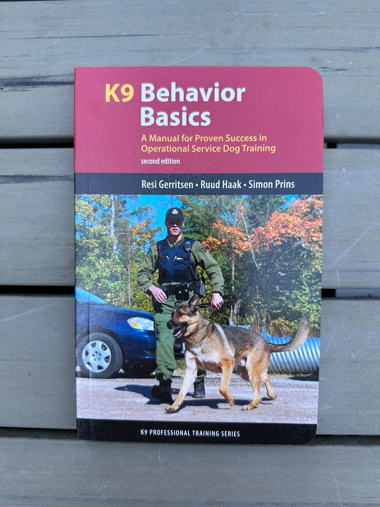 Book K9 Behavior Basics – Simon Prins